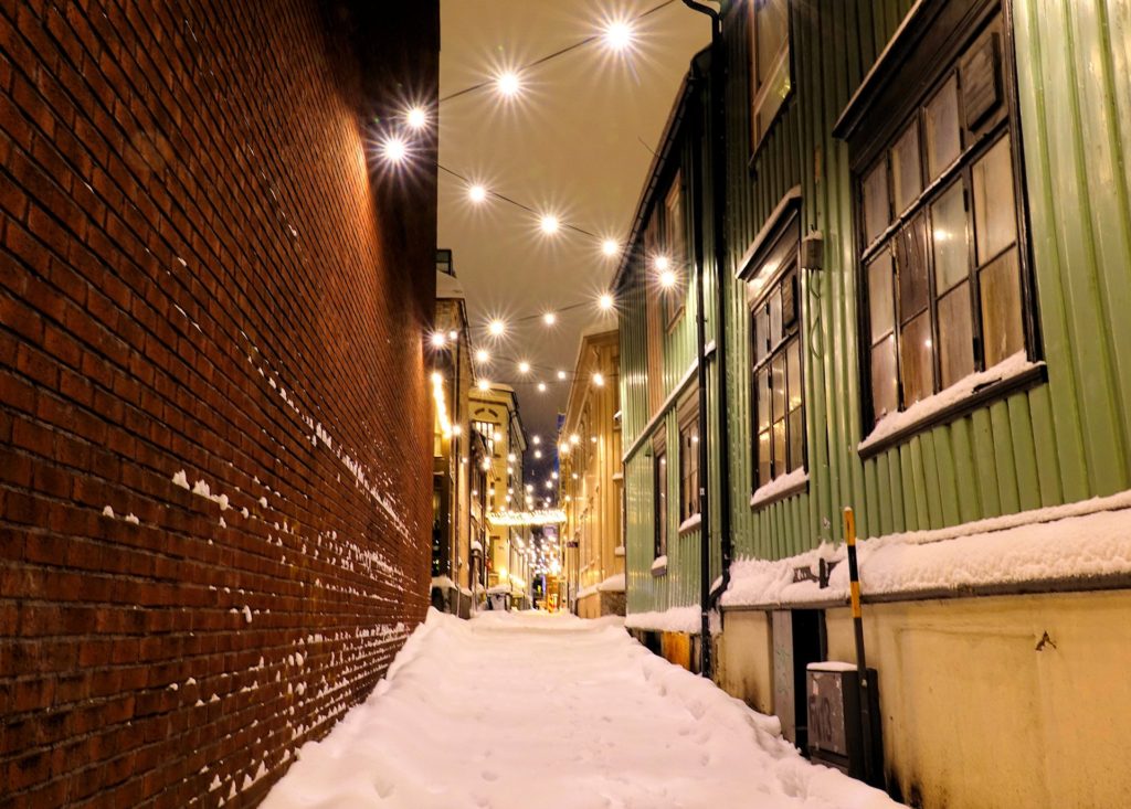 Trondheim on a snowy winter day | Bjorn Free